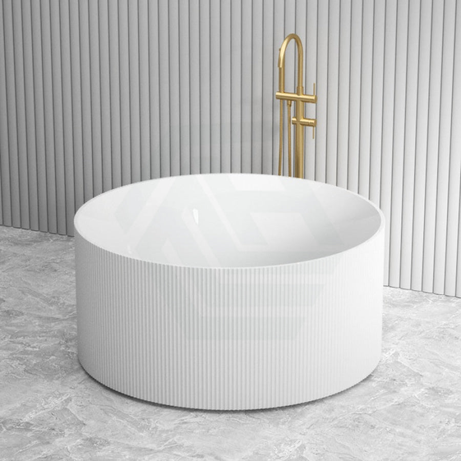 1280mm Fluted Round Freestanding Bathtub Gloss White - MyHomeware
